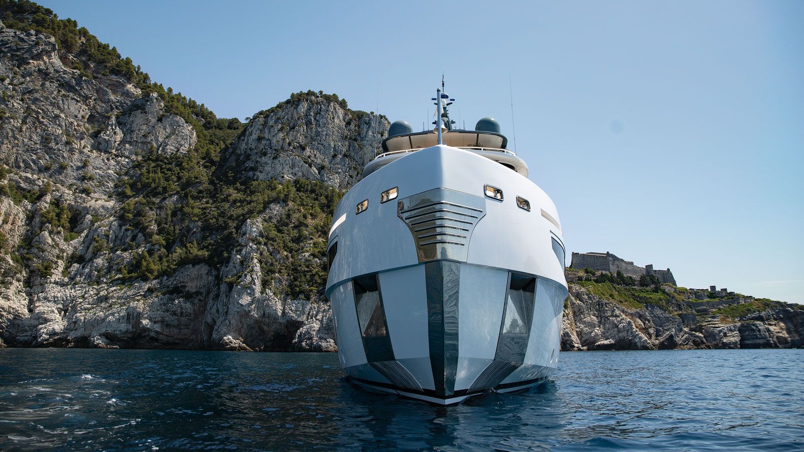 Everything you need to know about the Benetti B.Yond 37M